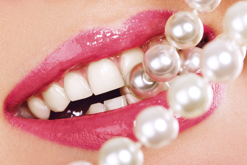 smile-pearls - Medcare SpainMedcare Spain